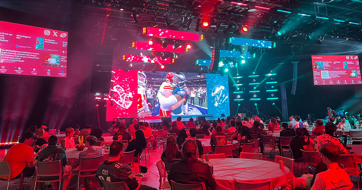 Full Sail Hosts Big Game Celebration for Students