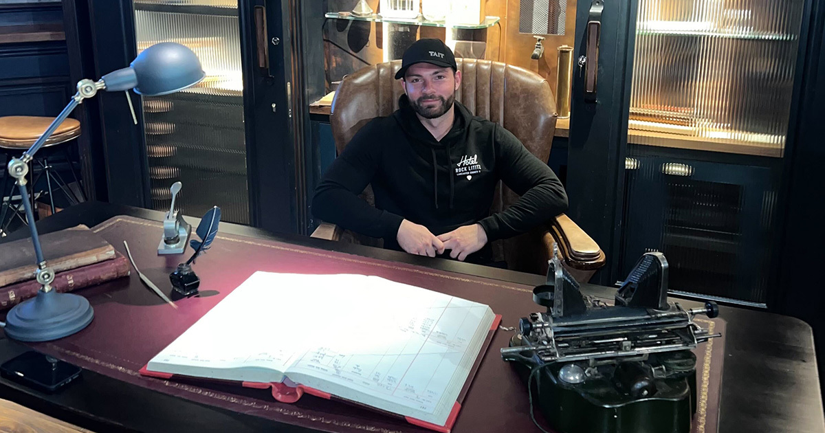 Show Production Grad Tours with The Weeknd